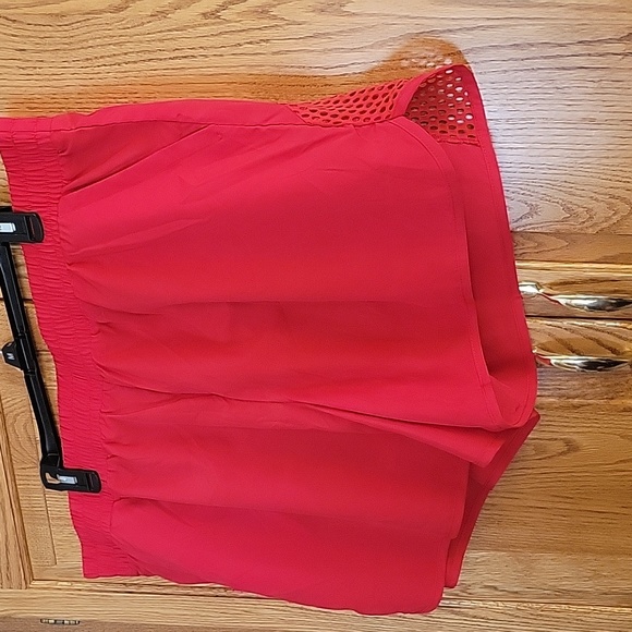 Xersion | Shorts | Xersion Quickdri Xxlt Red Shorts | Poshmark